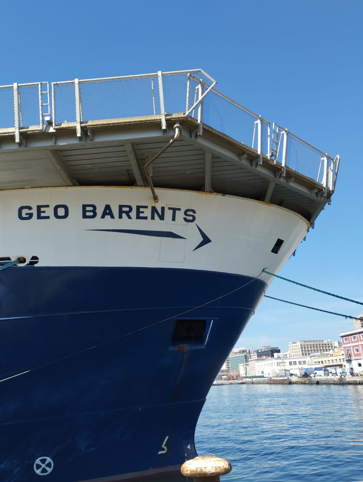 Accolta nel porto di Napoli la nave Geo Barents - Comune di Napoli